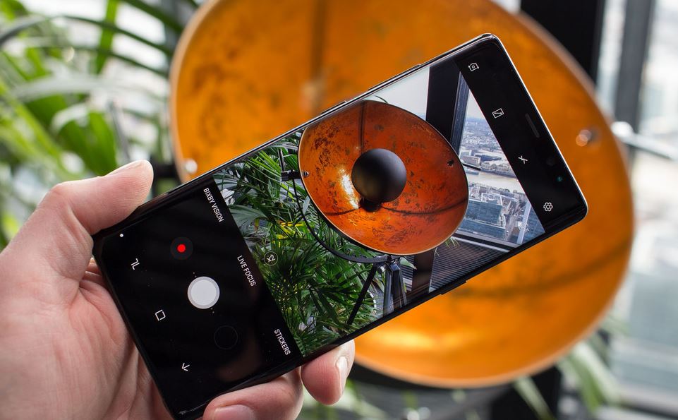 How to fix Galaxy Note 8 camera vertical blurred line issue, other ...